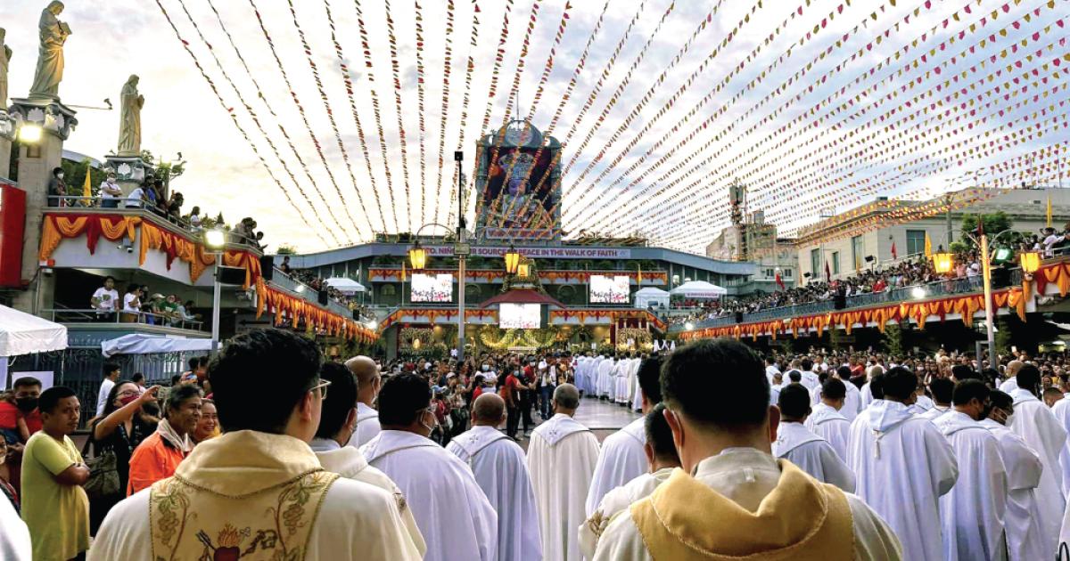 Encountering the Sacred: A Pilgrimage to Southeast Asia | The Valley ...